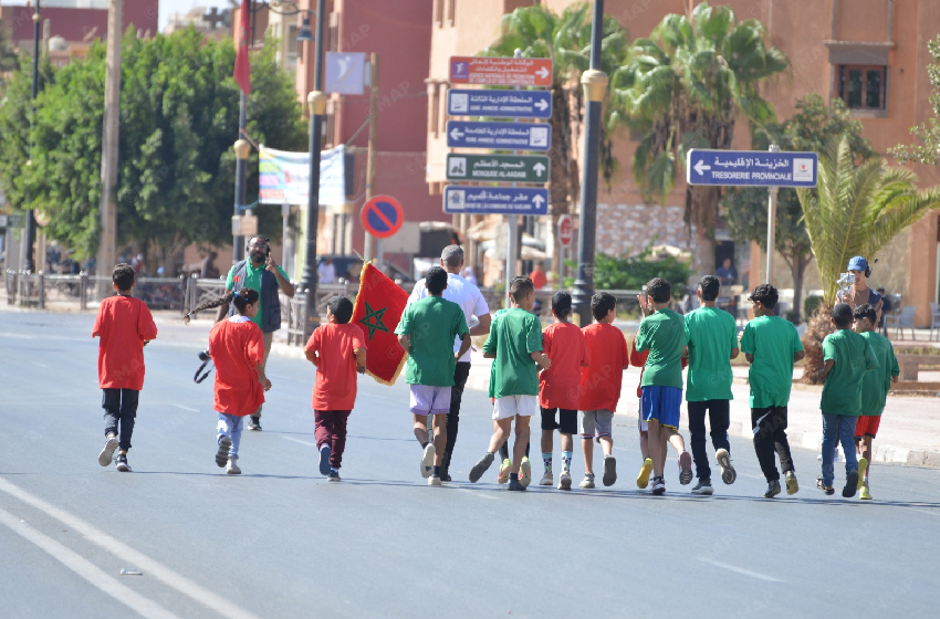 Guelmim : Lancement de la 10e étape de la course symbolique de relais ...